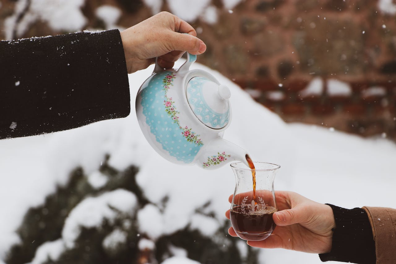 The Best Teas for Every Season: A Guide to Seasonal Tea Drinking ...